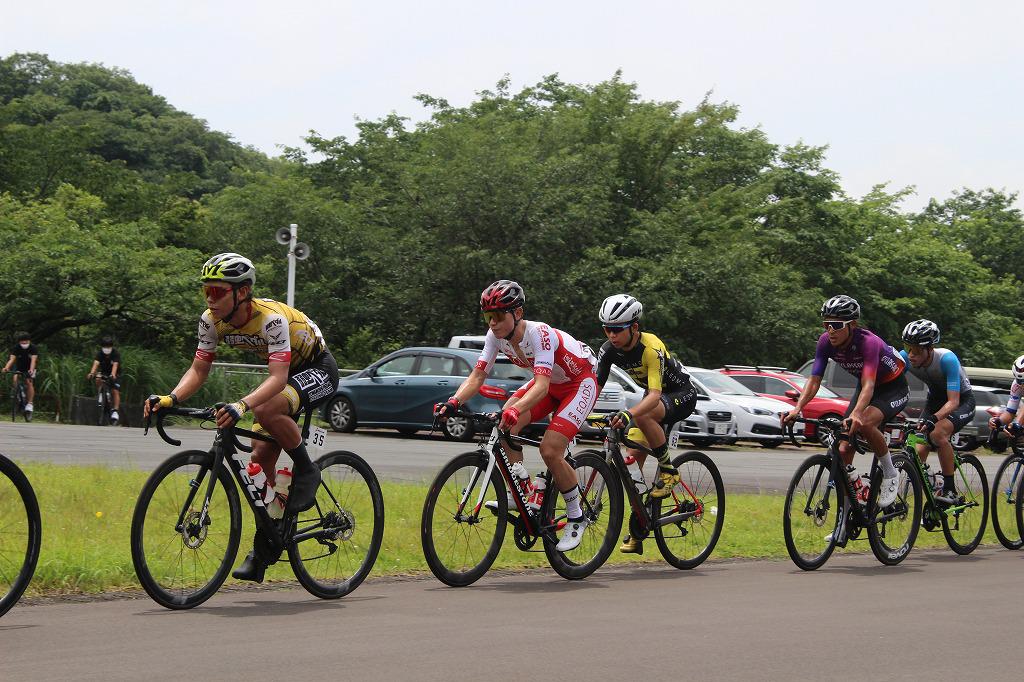 【EQADSレポ】『JBCF東日本ロード（6/18＆19）』中山竜一（E2）＆町田朝陽（E3）が勝つべきクラスできっちりと勝利し、着実にステップアップを果たす。 | EQADS